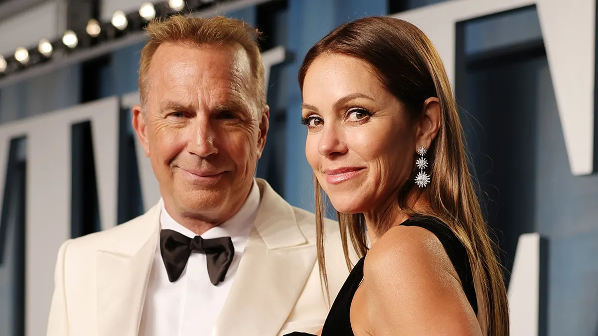Kevin Costner, Christine BaumgartnerDivorce Settled!!! – Daily News